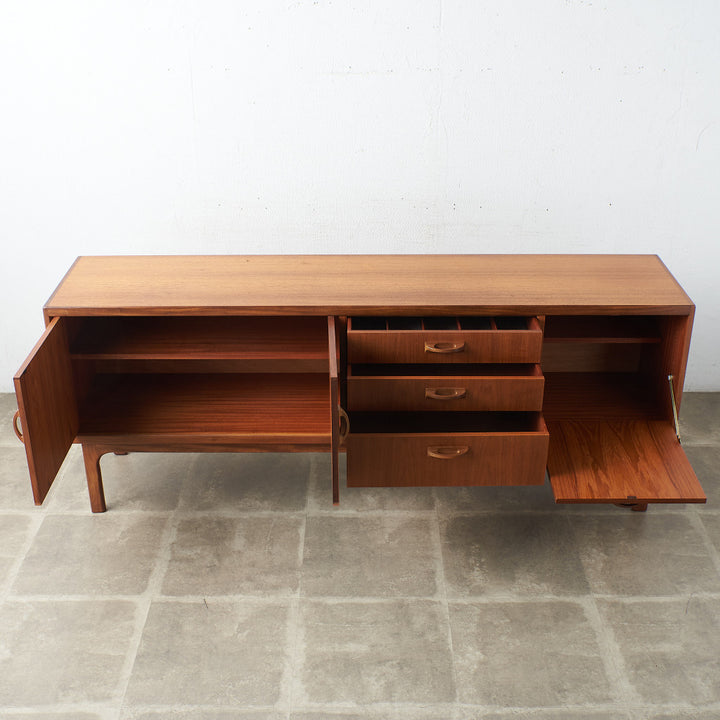 ジープラン G-PLAN | camori ヴィンテージ家具・北欧インテリアの通販サイト